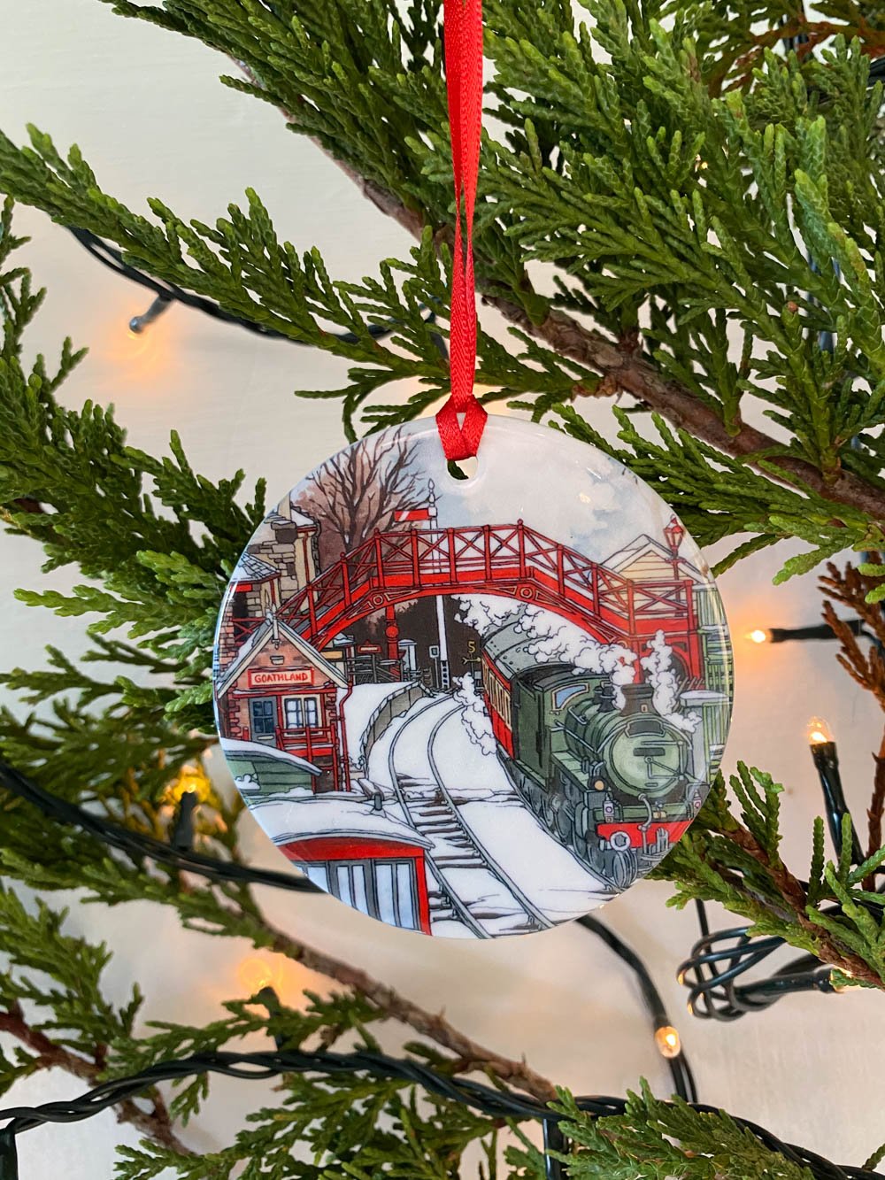 Goathland Christmas Tree Decoration - Illustration by Jonathan Chapman ...